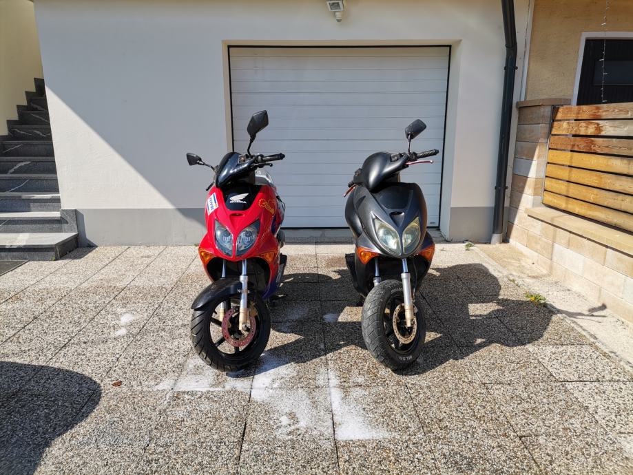 Honda X8R-S X8R-X 50 cm3, 2000 l.
