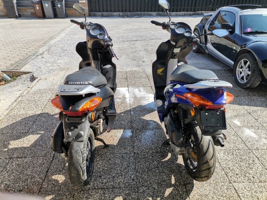 Honda X8R-S X8R-X 50 cm3, 2000 l.