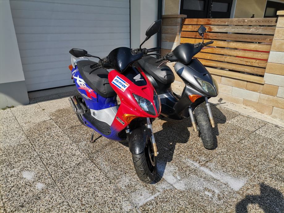 Honda X8R-S X8R-X 50 cm3, 2000 l.