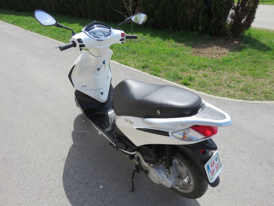 Piaggio FLY 50 4T 25km/h cm3, 2013 l.