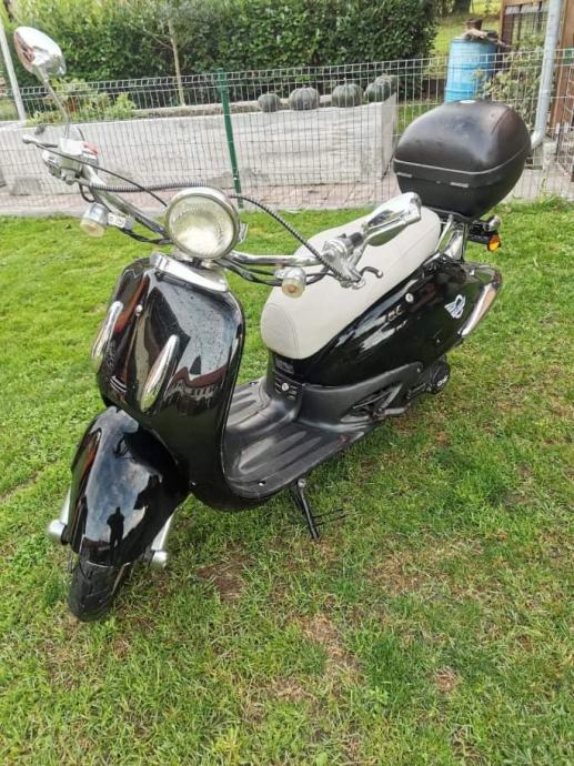 Piaggio Lintex JL50QT-2A-2 50 cm3, 2017 l.