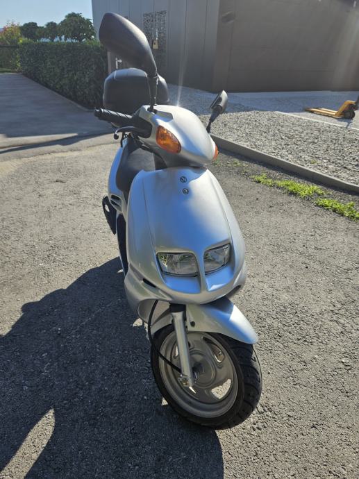 Sym jet basix 50 cm3, 2012 l.