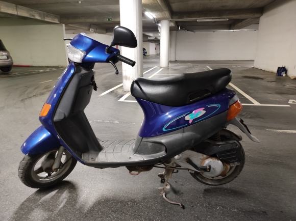 Ugodno prodam skuter Piaggio ZIP 50 l.1995, 1995 l.