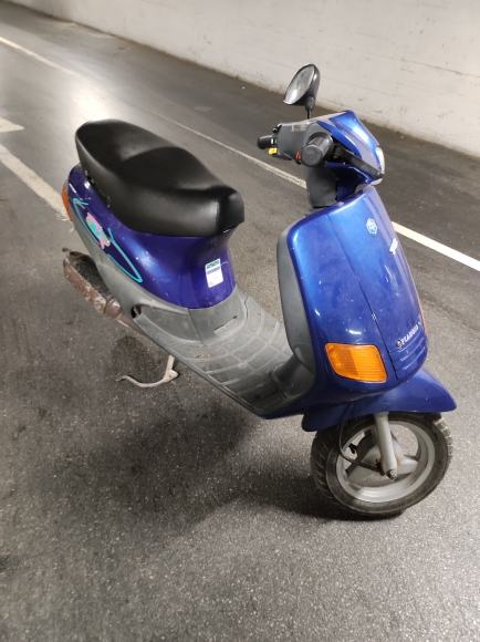 Ugodno prodam skuter Piaggio ZIP 50 l.1995, 1995 l.