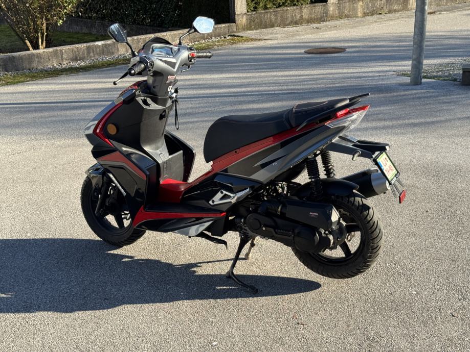 Znen Fantasy F11 25km/h 49cm3, 2020 l.