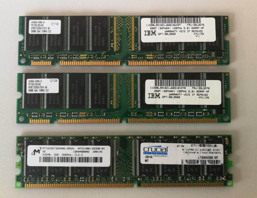 SD RAM 128MB in 256MB PC133