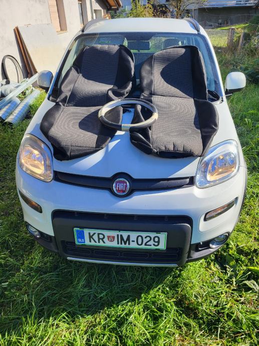 fiat panda 2016 originalni prevleki za prva dva sedeža