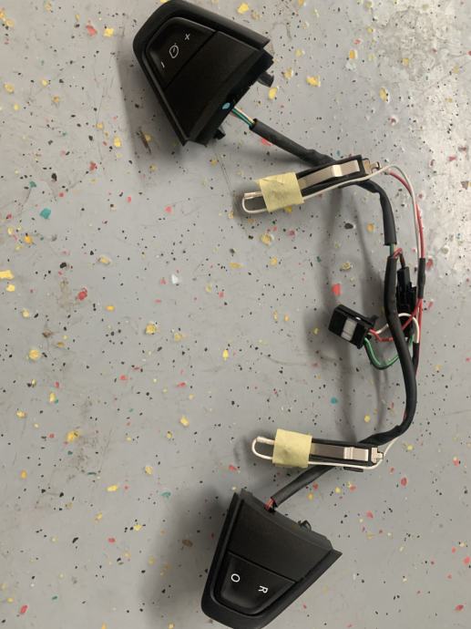 Multifunkcijske tipke MFG za Renault Megane III