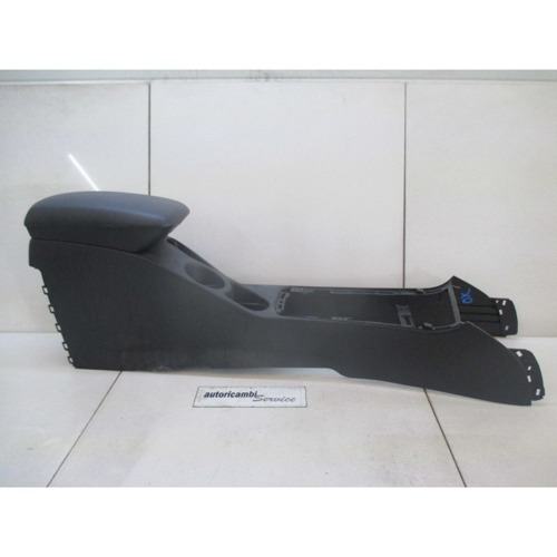 NASLON ZA ROKE/SREDINSKA KONZOLA OEM N. 846101H1200W ORIGINAL REZERVNI