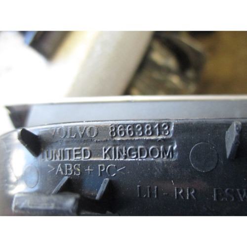 OKRASNE LETVICE VRAT OEM N. 8663813 ORIGINAL REZERVNI DEL VOLVO V50 5