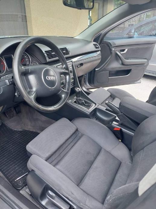 sedeži audi a4 b6