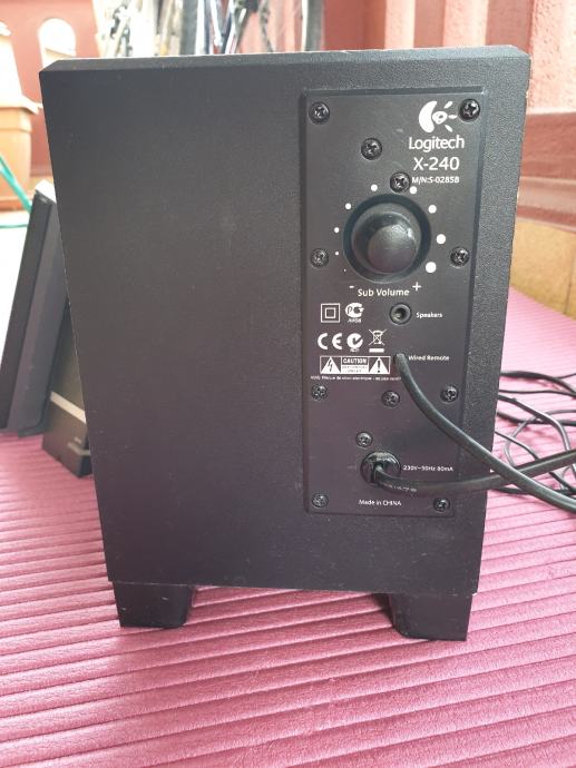 Računalniški zvočniki Logitech, woofer