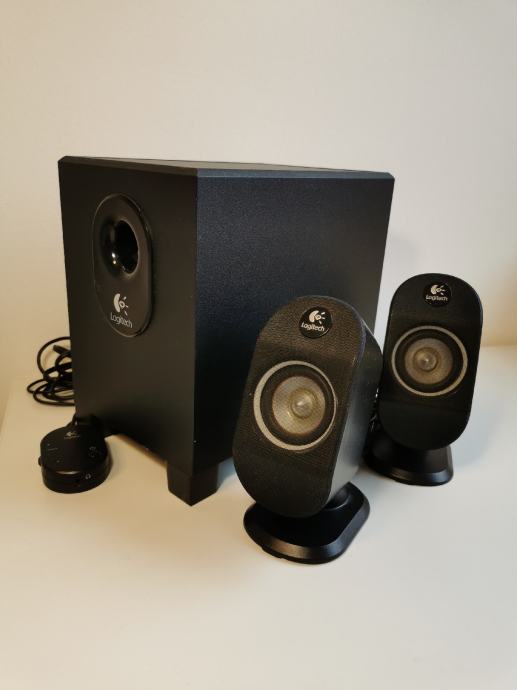 Zvočniki Logitech X210