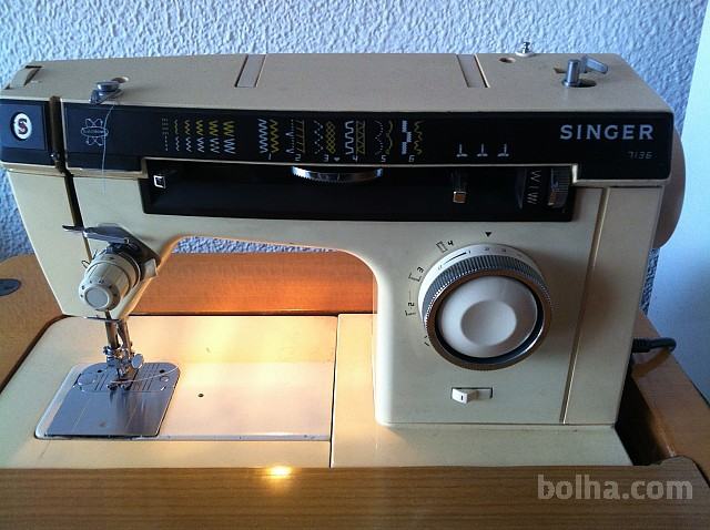 Šivali stroj Singer 7136, brezhiben, z omaro