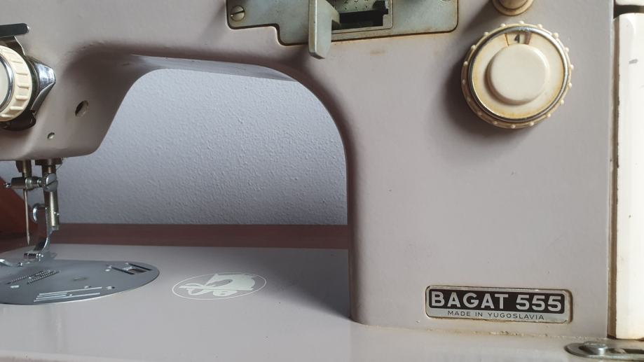 Šivalni stroj, BAGAT 555