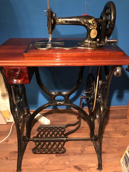 SINGER 12k - 1873 - restavriran
