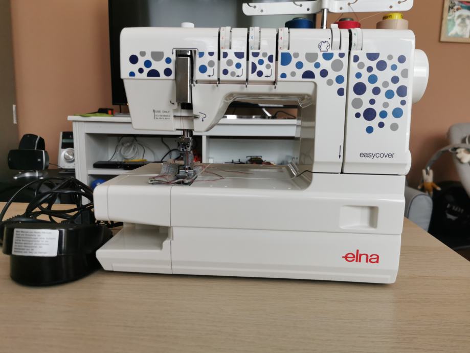Šivalni stroj ELNA