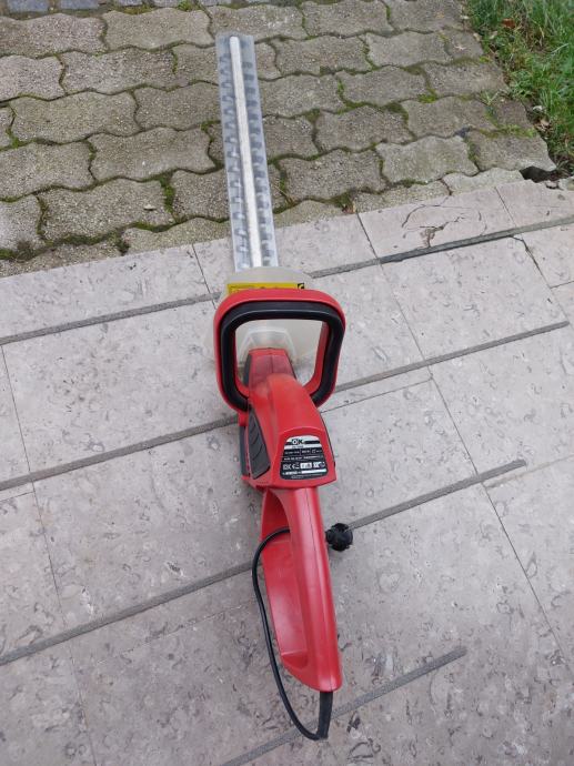 Električne škarje za živo mejo HS 5560
