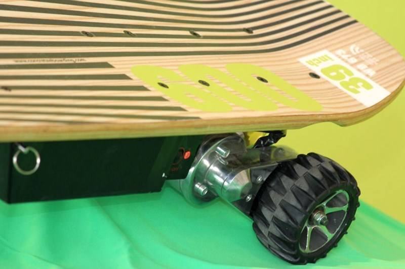 Električna rolka-deska CONCRETE 400W NOVA!