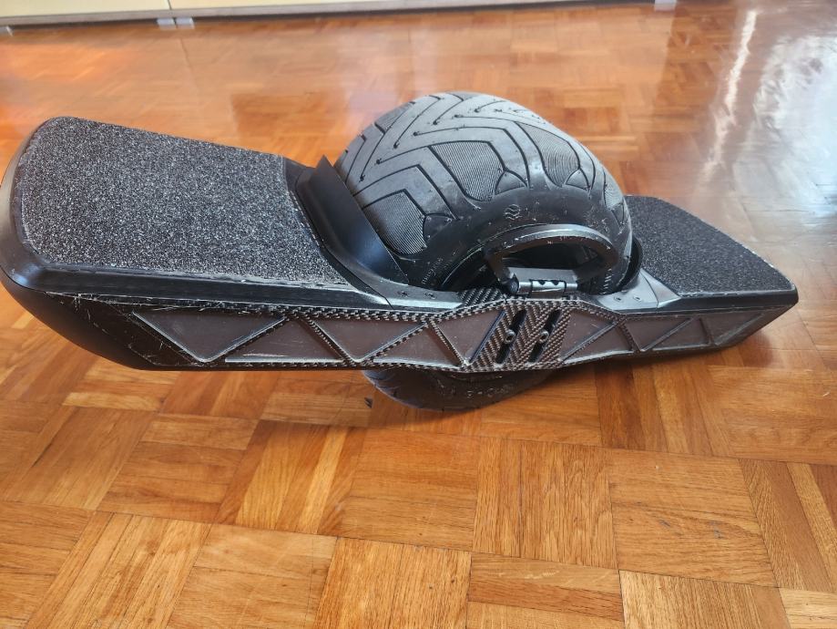 Floatwheel ADV Pro - like new and waterproofed (Onewheels)