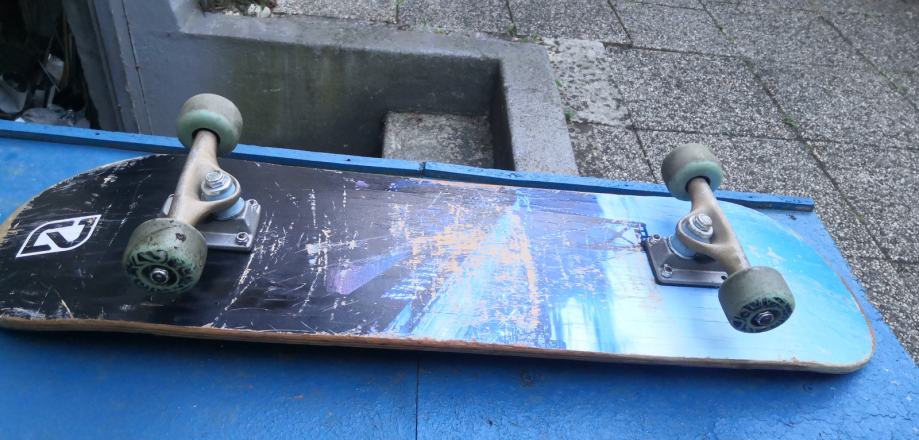ROLKA 79 X 20 cm Ljubljana SKATE