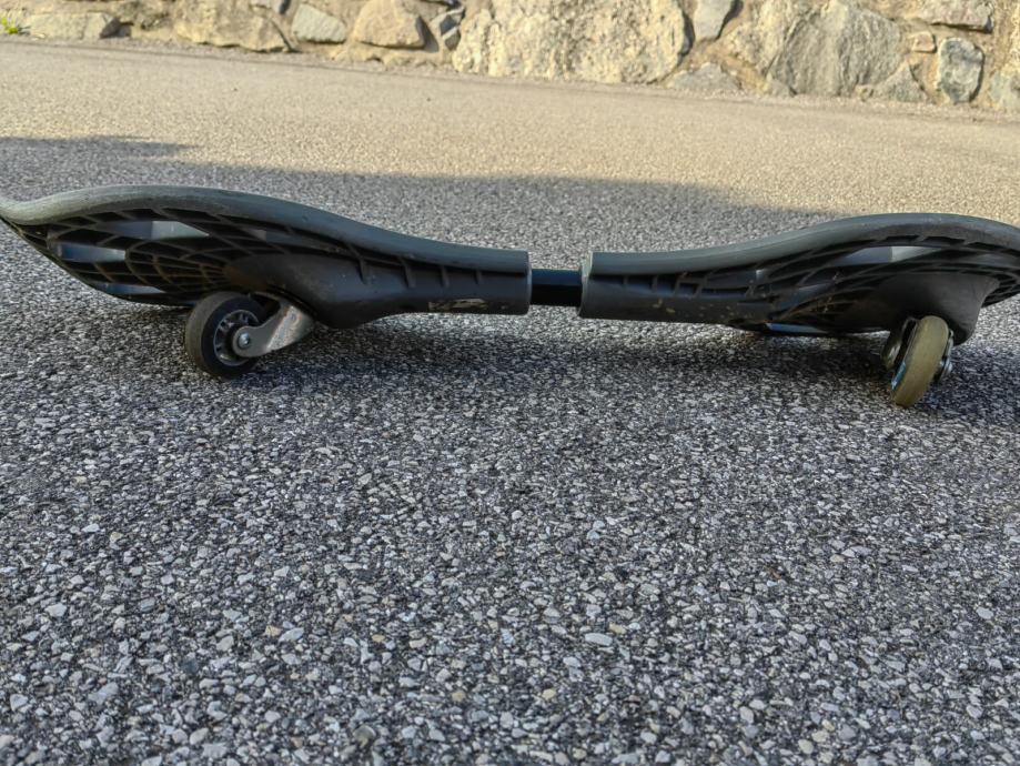 WAVEBOARD ali ROLKA NA 2 KOLESI