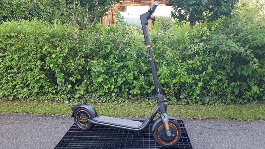 skiro Segway Ninebot F40E