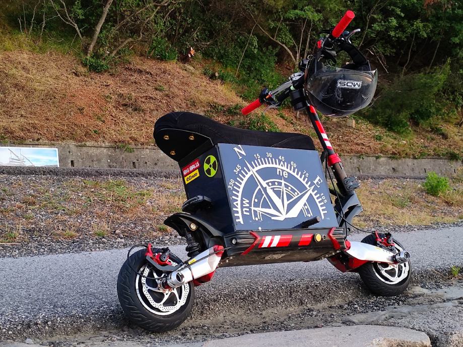 Zero 10x/EcoSpeed 10x Elektricni skiro Midimoto