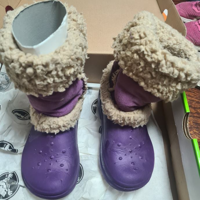 Crocs Nadia škornji nepremočljivi grape/grape J1/3 33-34