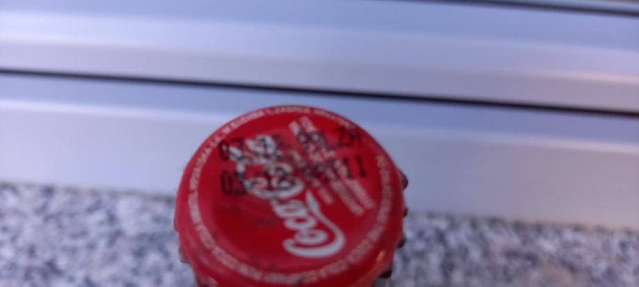 Coca Cola 30 let na Hrvaškem, 1998, original steklenica na podstavku