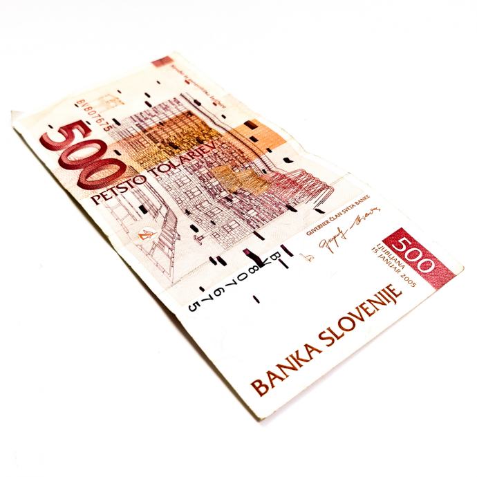 (5000) Bankovec 500 Petsto tolarjev 2005