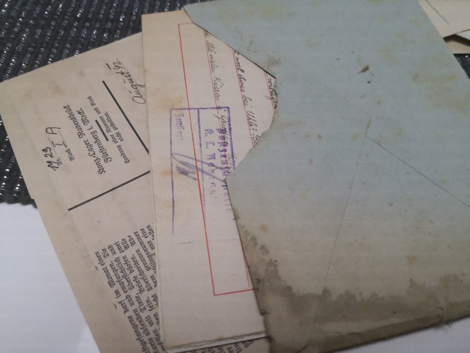 Lot stara pisma,iz 1928 leta, 1940,,,,,stare dopisnice,