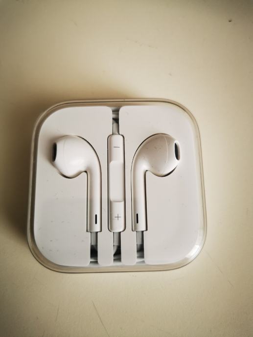 apple slusalke