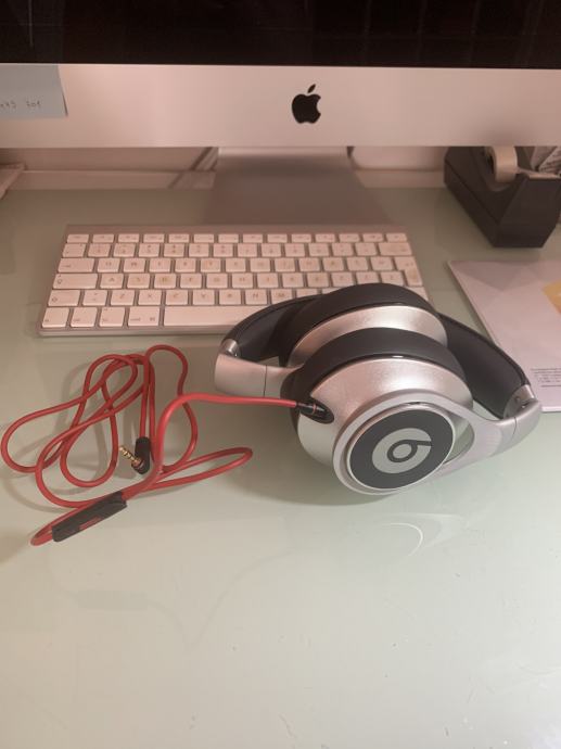 Original slušalke Beats by Dr. Dre Executive silver