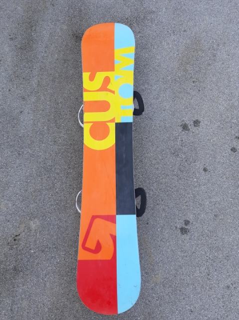 Burton Custom flying v 158 + Burton Cartel EST (velikost L) vezi