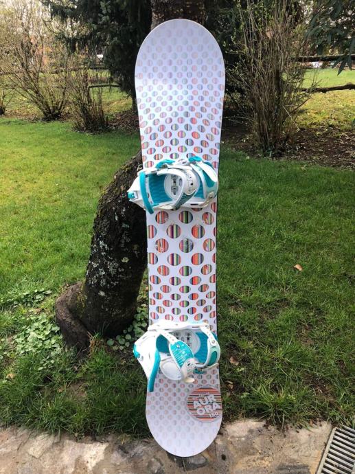 Elan snowboard z vezmi