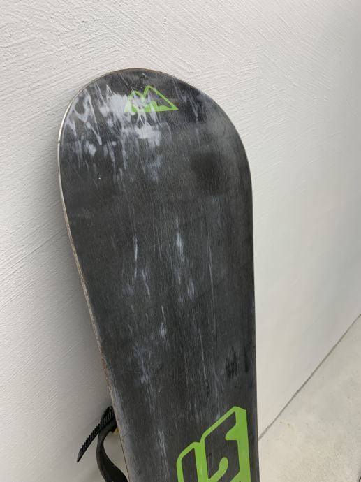 Snowboard / Bord Burton 159 Cruzer V-Rocker z vezmi Burton Progression