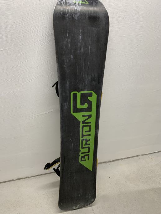 Snowboard / Bord Burton 159 Cruzer V-Rocker z vezmi Burton Progression