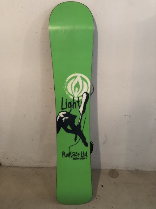 Snowboard Light - Punk Size Limited (157 cm) + vezi Light (L), odličen