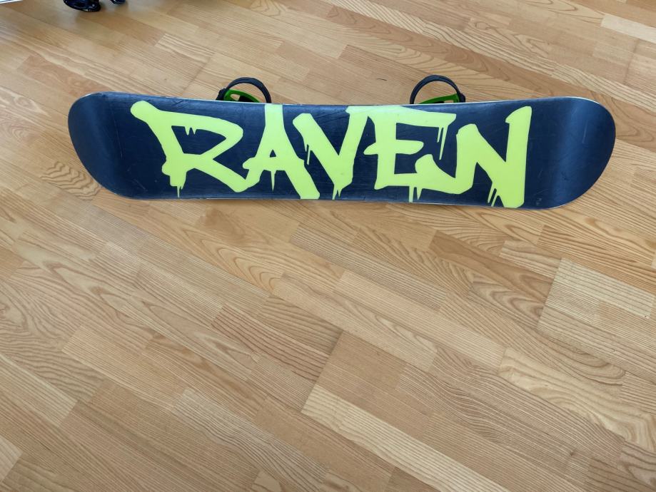 snowboard raven 135cm