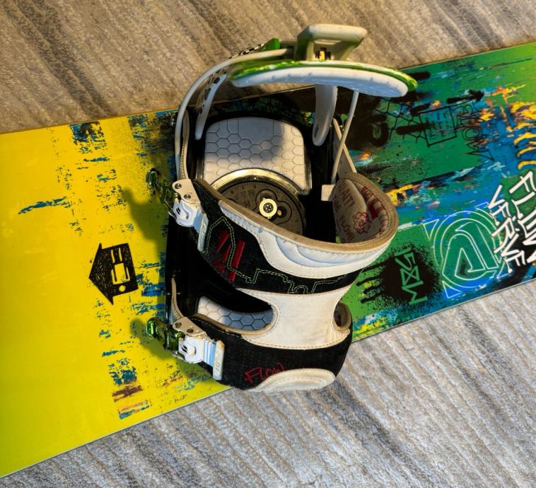 Snowboard s vezi Flow Verve 158w