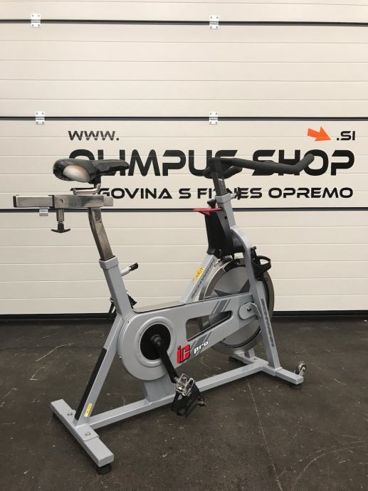 KOLO SCHWINN IC PRO INDOOR CYCLING BIKE