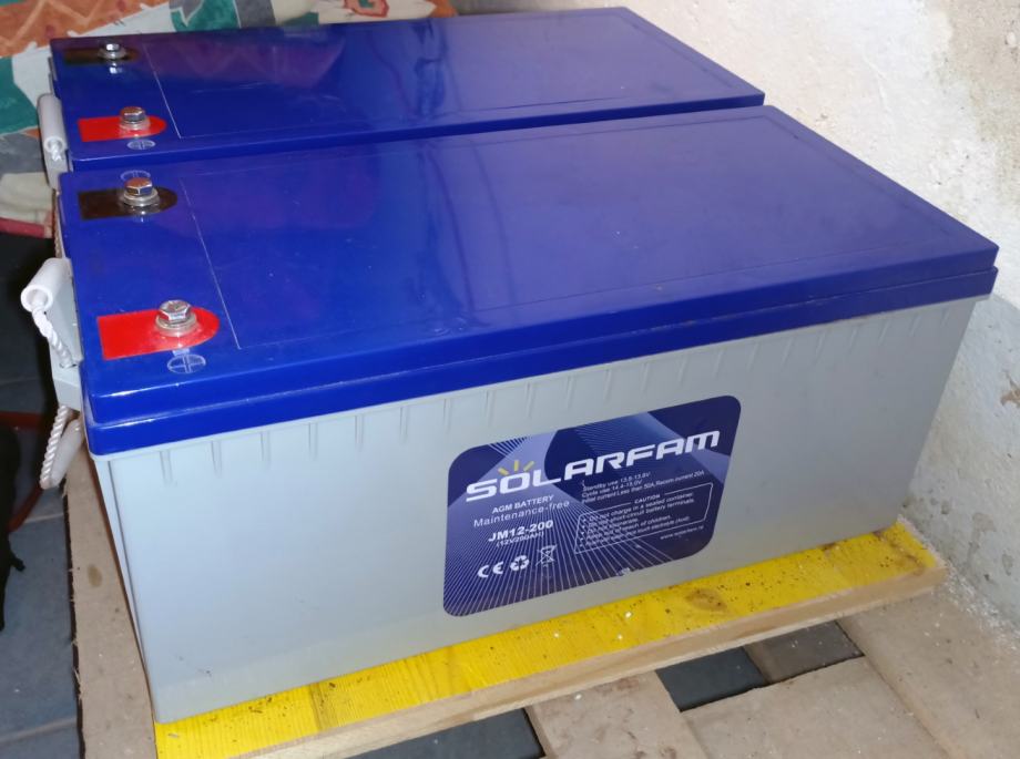 2x AGM solarni akumulator Solarfarm 200 Ah