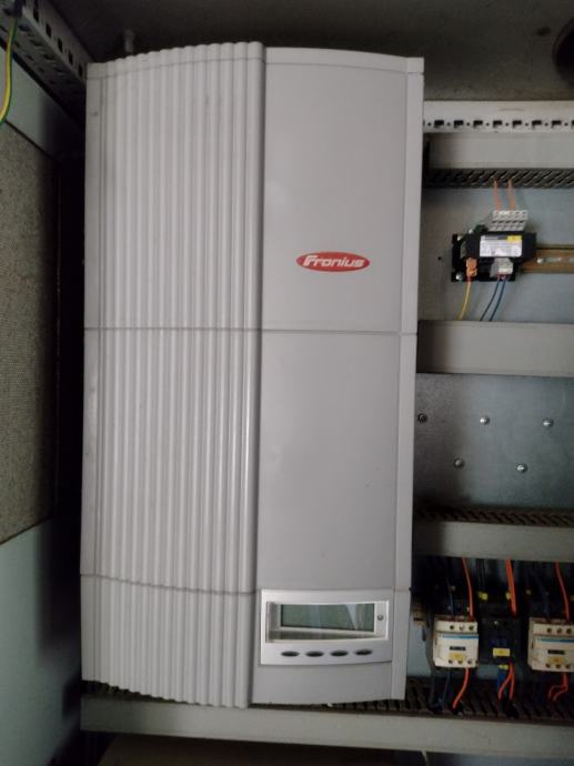 Razsmernik FRONIUS IG40