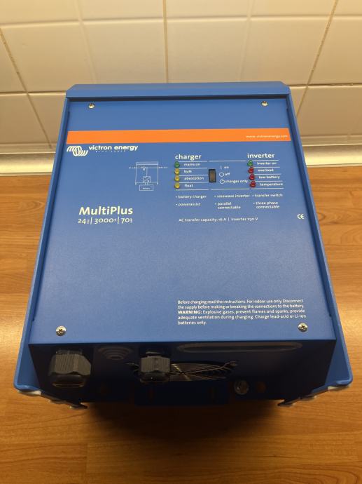 Victron Multiplus inverter + polnilnik (24V, 3000VA, 70A)