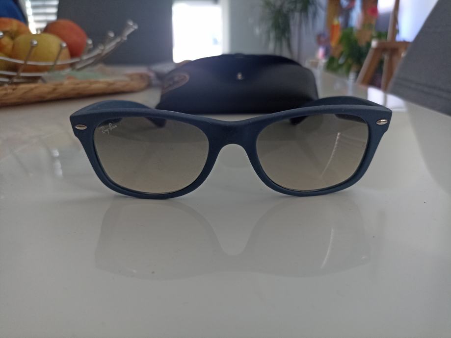 Ray-Ban WAYFERER
