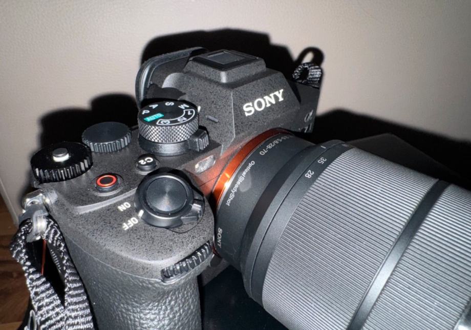 Sony Alpha 7 IV A7 Kit FE 28-70 mm F3.5-5.6 Objektiv