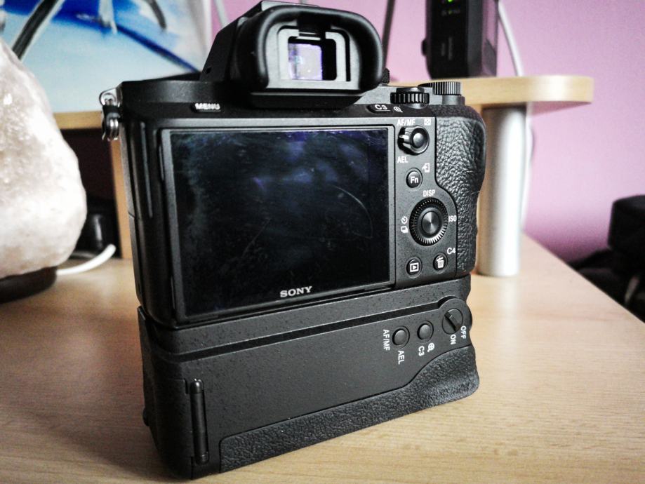 Sony Alpha a7 II + objektiv