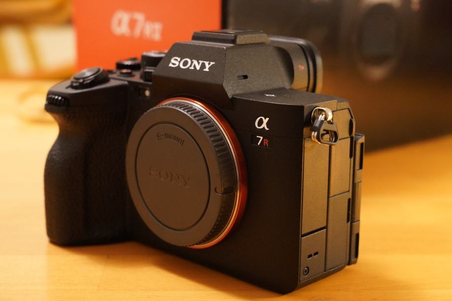 Sony alpha a7R5 a7R v
