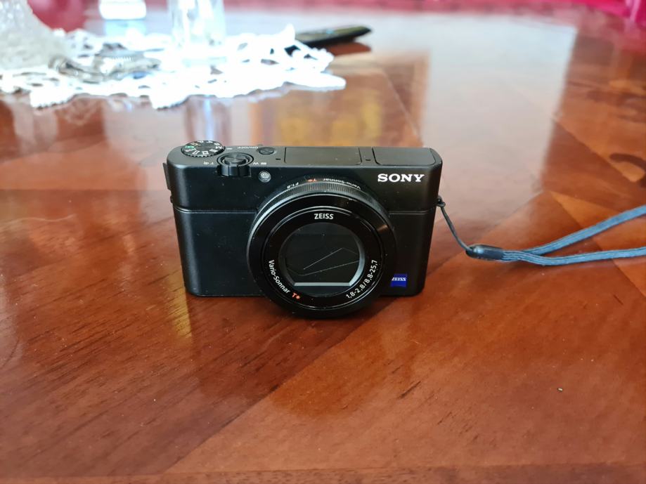 Sony DSC-RX100 M3 (samo vzet iz skatle)